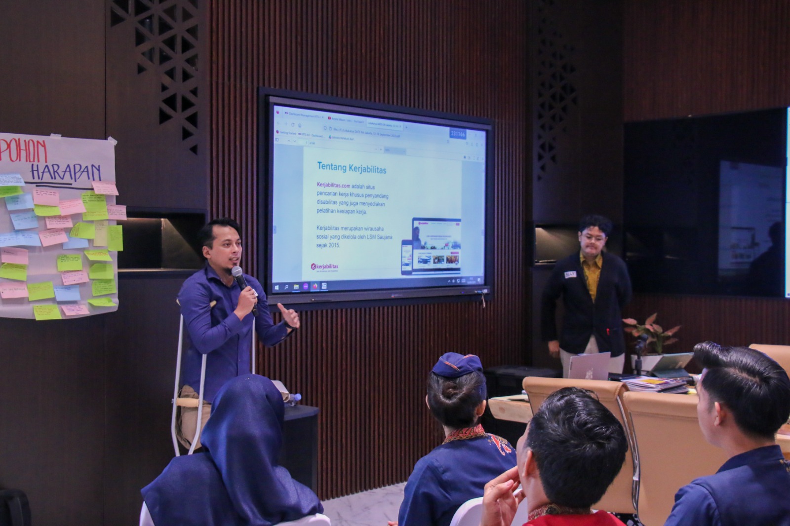 Tingkatkan Pelayanan, KAI Adakan Diklap Pelayanan Disabilitas | First ... Tingkatkan Pelayanan, KAI Adakan Diklap Pelayanan Disabilitas | First ...